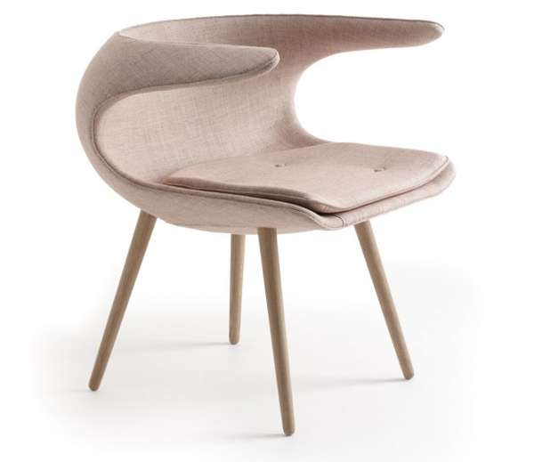 Simple Slouching Seats : Frost Chair