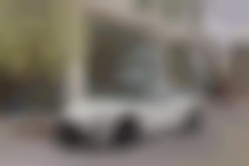 100 High-End Supercars