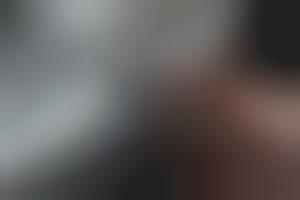 Convenient Car Gadget Mounts : Bendi iPod Nano Audio Connector