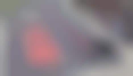 Gigantic Gamer Remotes : world s largest Nintendo controller