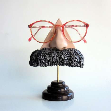 Personified Spec Stands : ArtAKimbo