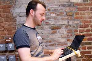 DIY Notebook Easels : Laptop Tripod