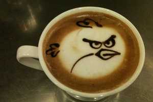 Caffeinated Furious Fowls : Angry Birds Coffee Art
