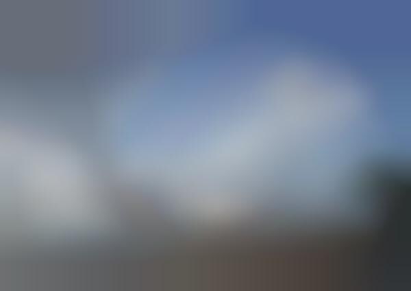 46 Futuristic Swimming Pools