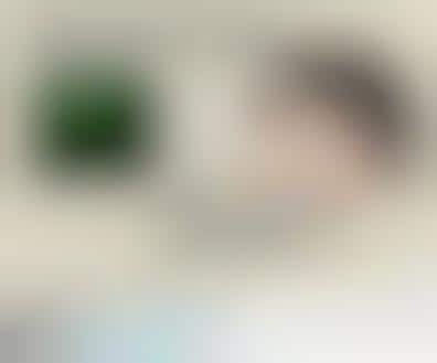 33 Celebrity-Tracking Infographics