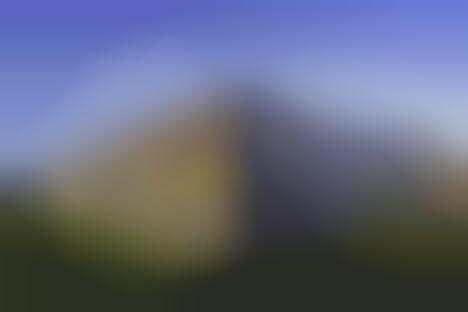 Alluring Chameleon Abodes : Codina House