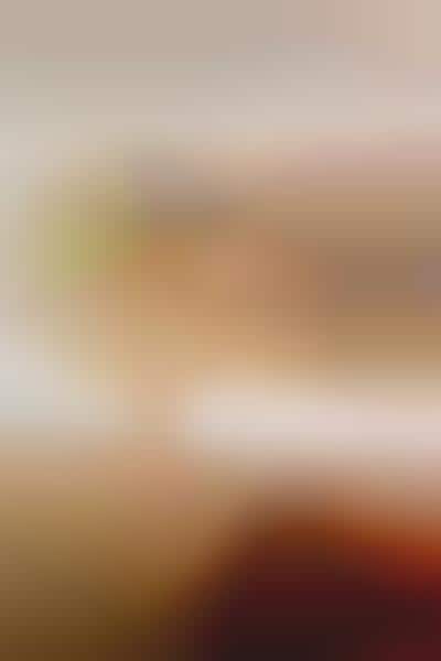 100 Eccentric Bookshelves