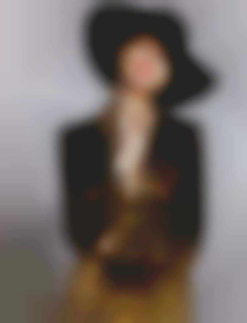 59 Sassy Female Photoshoots