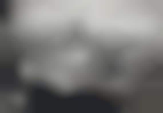 96 Vivacious Vintage Editorials