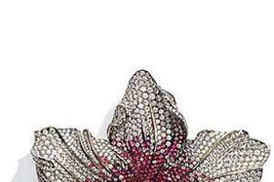 Blooming Bling: Chopard $351,000 Diamond Brooch