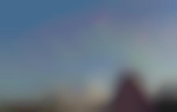 Daytime Firework Displays : Daytime Fireworks