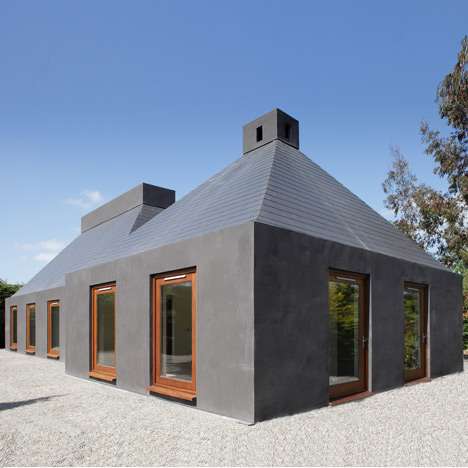 Black Blocked Domiciles : dot architecture and soc arc