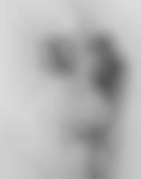 Eerie Oozing Portraits : timothy pakron