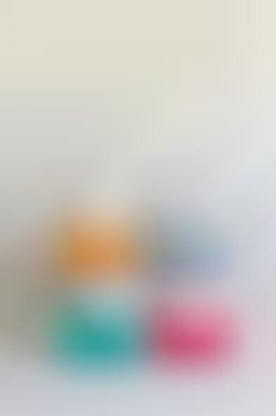 Delicate Dip-Dye Containers : varpunen baskets