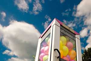 Bubbly Phone Booths : ich bin KONG Balltooth