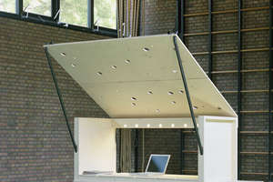 Pop-Up Offices: Crate Spaces in 24 Hours