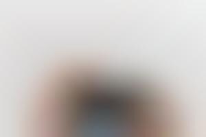 Gangster Smartphone Protectors : Brass Knuckle iPhone Case