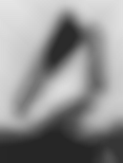 34 Suspended Architectural Structures