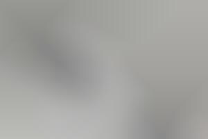 Minimalistic Zen Timepieces : 1 Trillion Lightyear Handless Clock