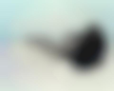 100 Distorted Fashion Features