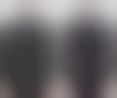 Sun-Absorbent Suits : solar charge suit