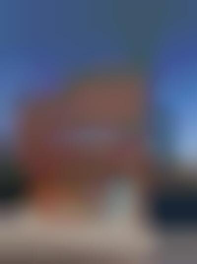 72 Protruding Architectural Structures