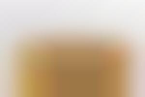 Spiky Geometric Lamps : Faceted Tactile Light Collection