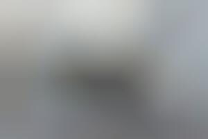 Writer-Inspired Seating : Blogger Large 3-Seat Sofa