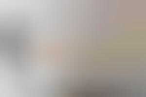 Legless Levitating Tables : Flyux Table