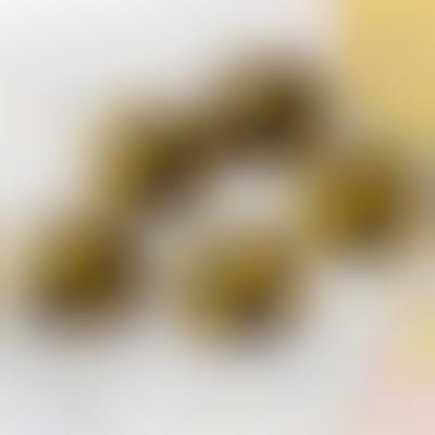 Buzzing Bee Chocolate Confections : john and kiras chocolates