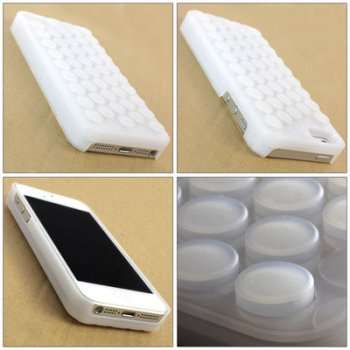Bubble-Wrapped Smartphone Cases : Bubble-Wrapped Smartphone Cases