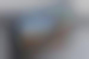 Lipstick Digital Cameras: The Curventa Compact Fashion Camera