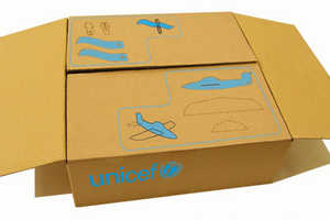 Carton-Composed Playthings : Unicef Teachbox