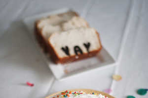 DIY Hidden Text Cakes : unique birthday cake