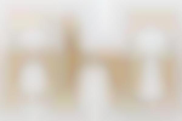 Floating Frame Furnishings : Viù Chair