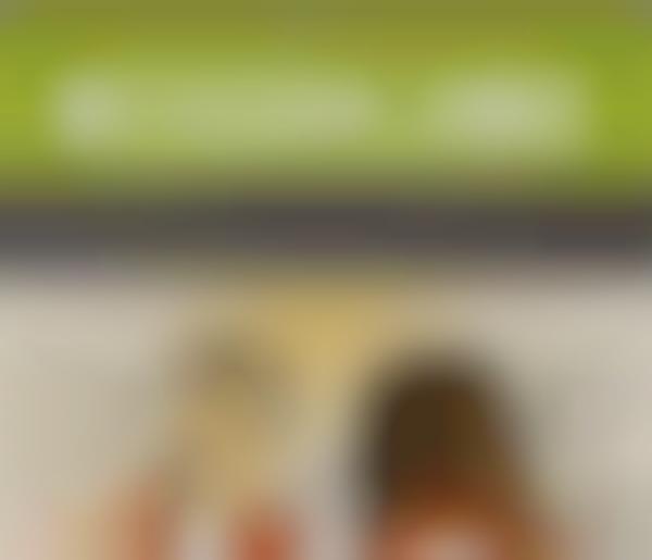 Digital Photo-Sharing Charts : Photo-Sharing Charts