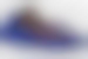 Motorised Pool Lounger: Travel Faster Around The Pool