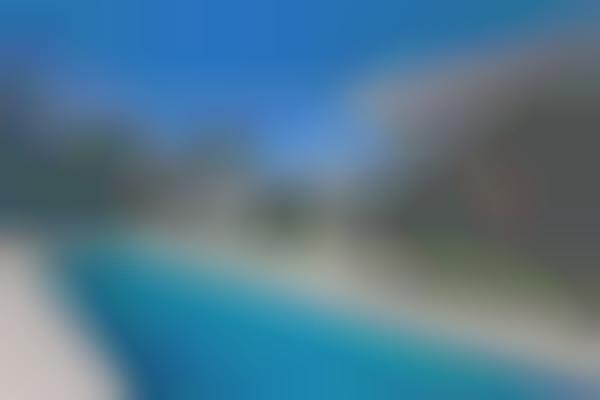 Runway-Inspired Pools : ultraspace