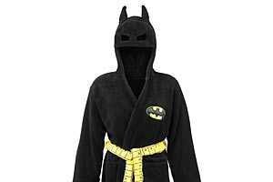 Superhero-Inspired Bathrobes : batgirl
