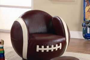Football-Shaped Furniture : football chair and ottoman