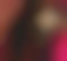 Blood-Sucking Seasoning Shakers : Vampire Salt and Pepper