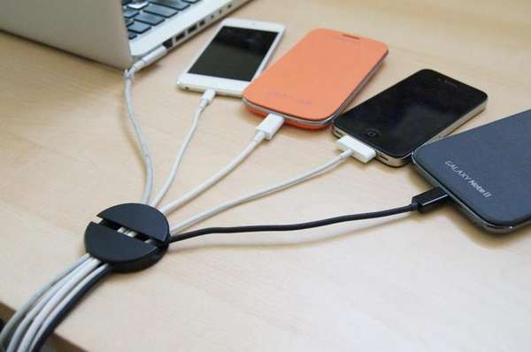 Black Box Cable Organizers : plug hub