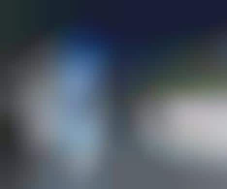 Virtual Reality Showers : Portal Shower