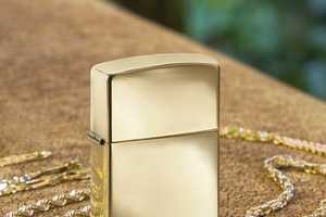 Gold Luxe Lighters : Gold zippo lighter