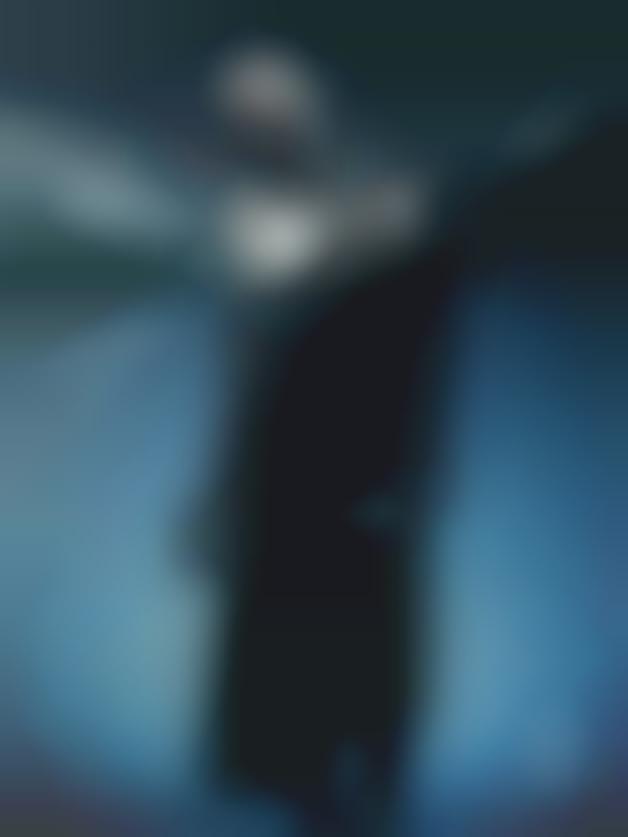 100 Atypical Avant-Garde Looks