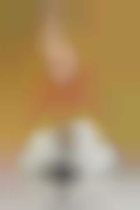 Surrealist Faceless Photography : Bizarre photography