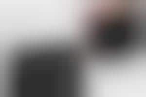 Colossal Office Supply Shelves : XL Clip Magazine Rack