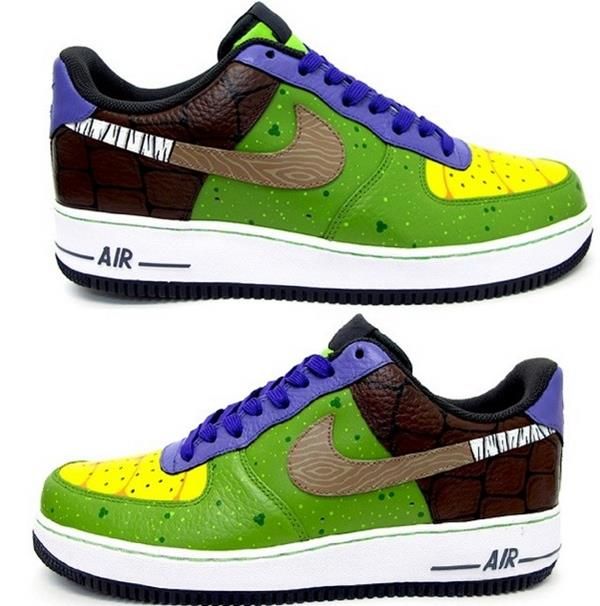 Slick Turtle Kicks : Donatello Nike