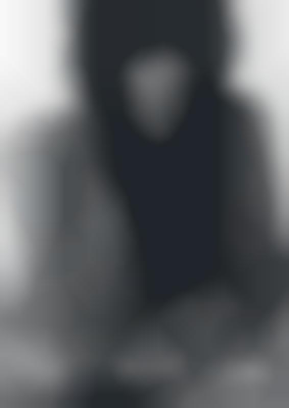 50 Candid Fashion Editorials