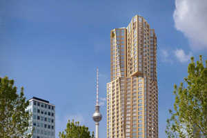 Distorted Cuboid Skyscrapers : 150 meter